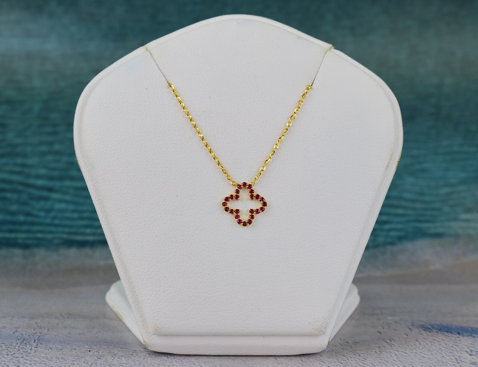 Ruby Clover Necklace in 10k 14k 18k gold/ Dainty Clover Halo | Etsy