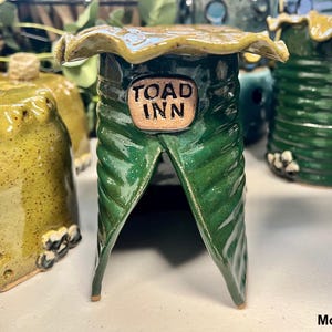 Handmade/toad Hotel/toad Inn/ Toad Home/toad Abode/toad Hut/ceramic ...