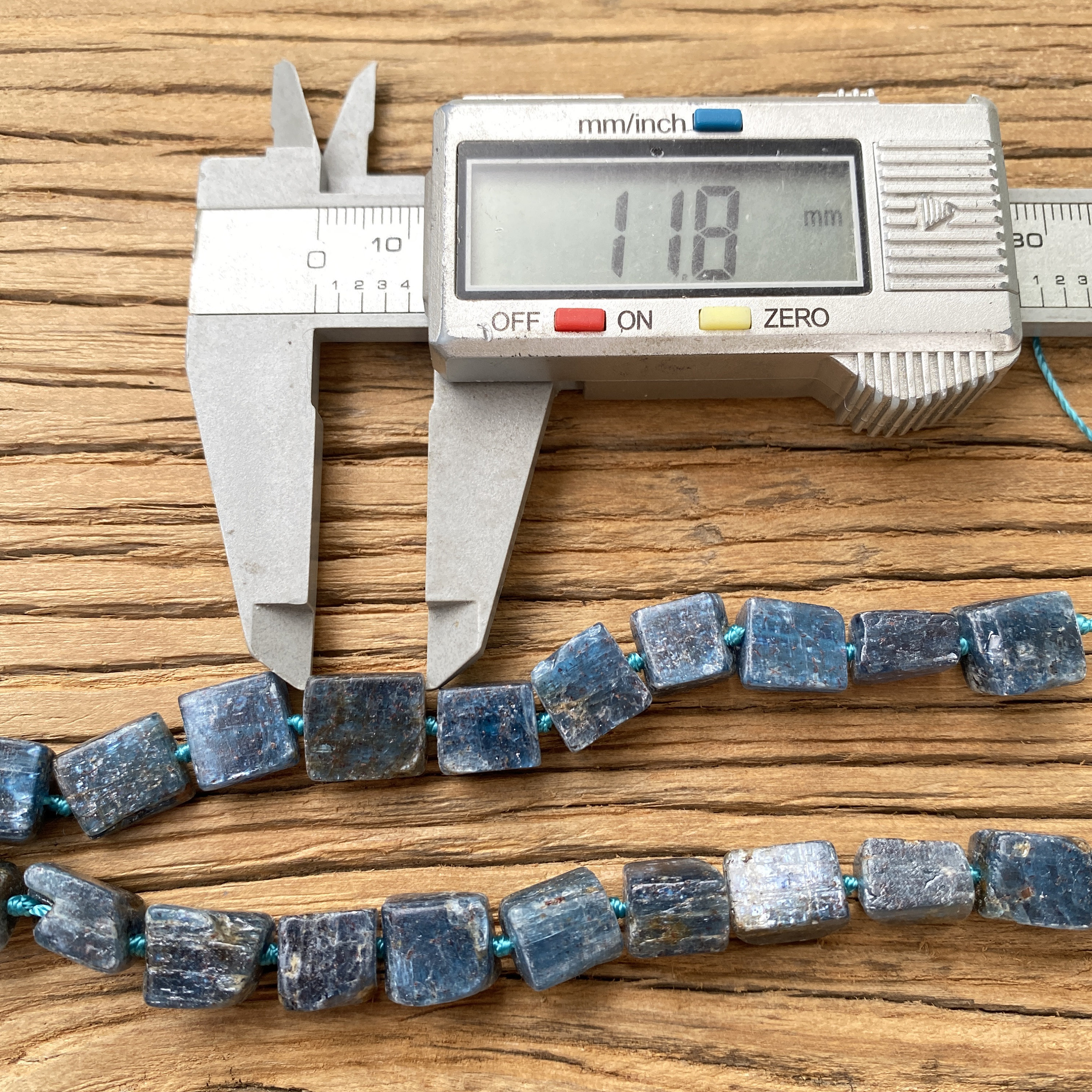 Square Moroxite BeadRaw Gemstone Point BeadsRock Quartz | Etsy