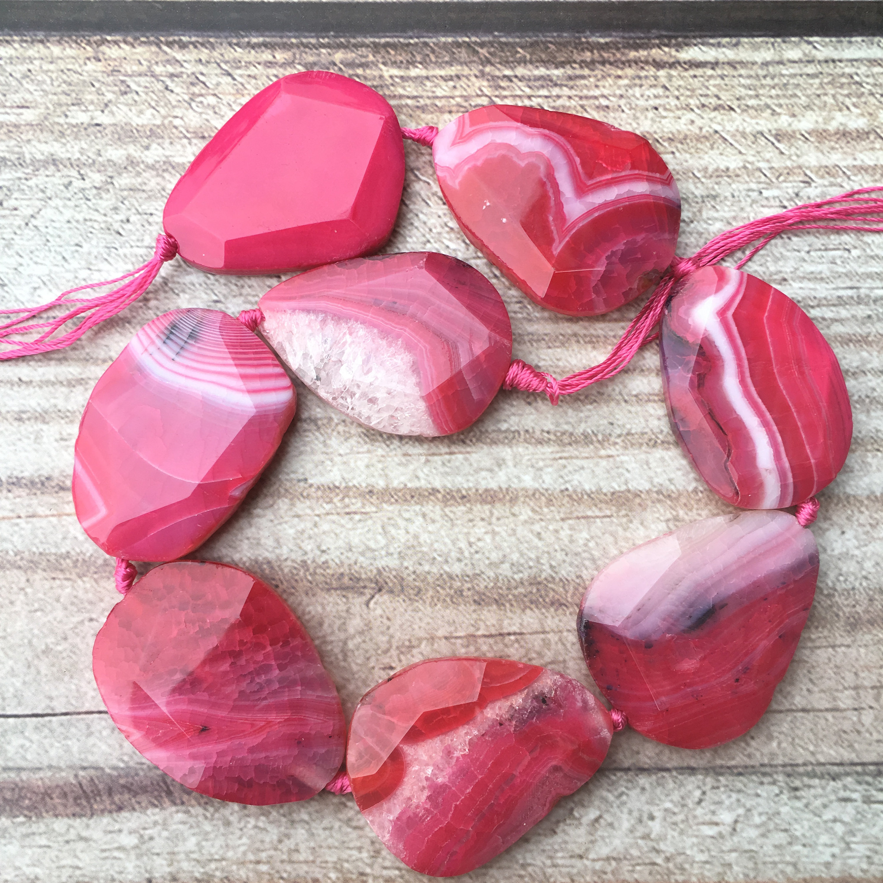 Dyed red Dragon vein agate Energy stoneDruzy Striped Agate | Etsy