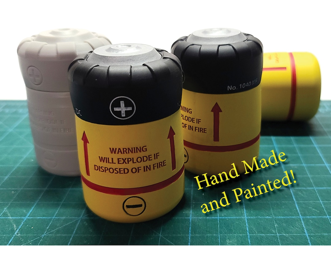 Un-official Fallout 4 Microfusion Cell 1:1 Scale Prop - Etsy