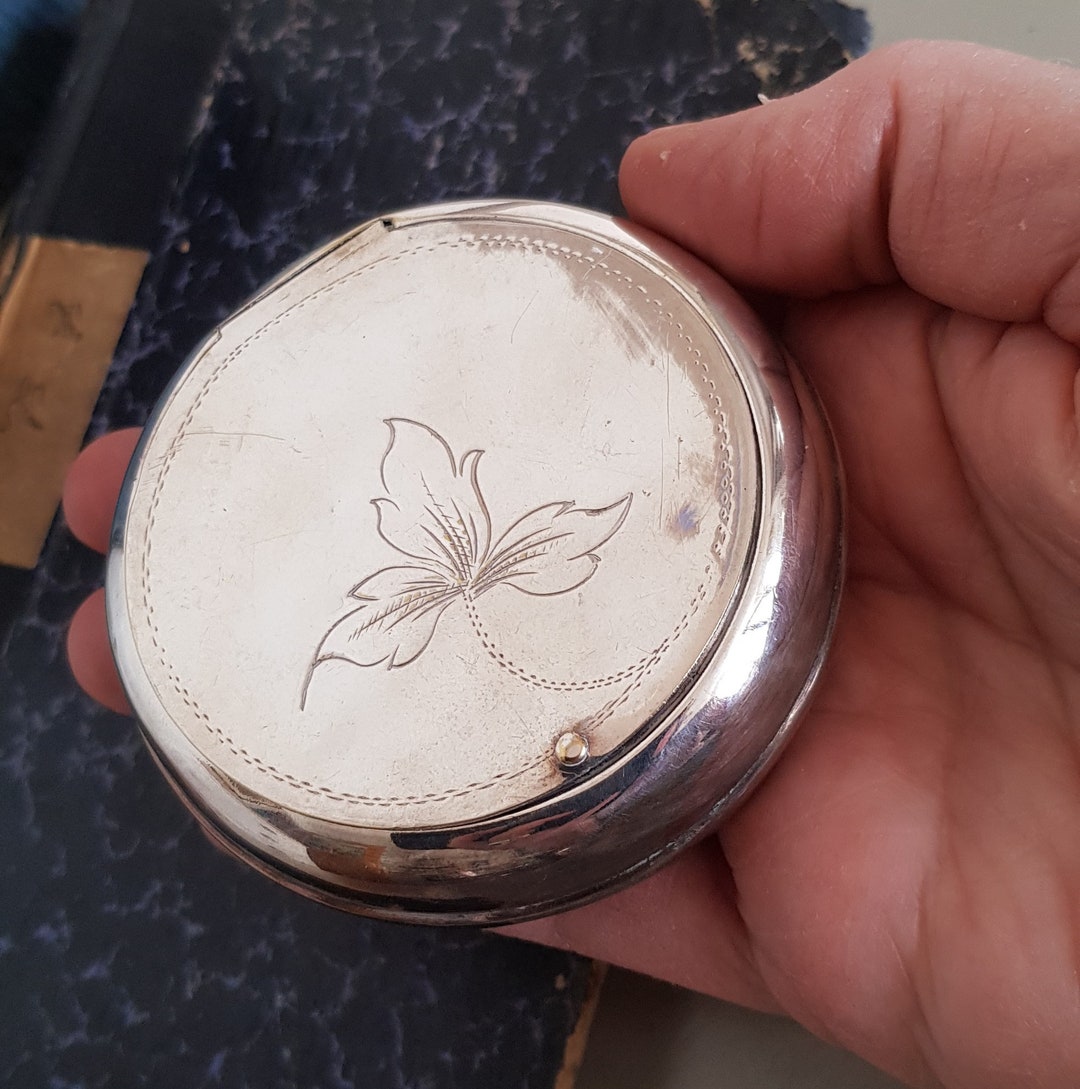 Antique Powder Box / Snuff Box - Etsy