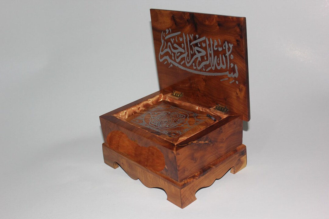 Muslim Gift Set With Thuya Box and Quran, Moroccan Thuya Wooden Coran ...
