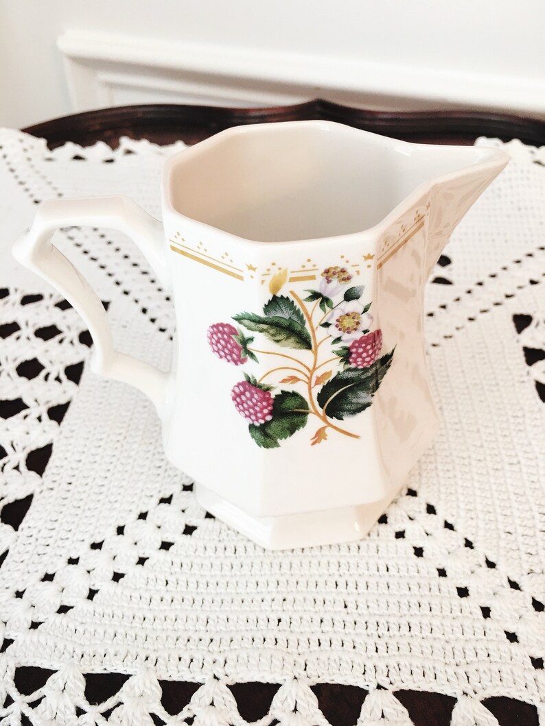 Vintage Nikko Ceramic Creamer Purple Berries Purple Berry - Etsy