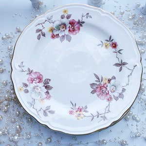 Vintage Flower Print Fine China Plates, Vintage Fine China Plates ...