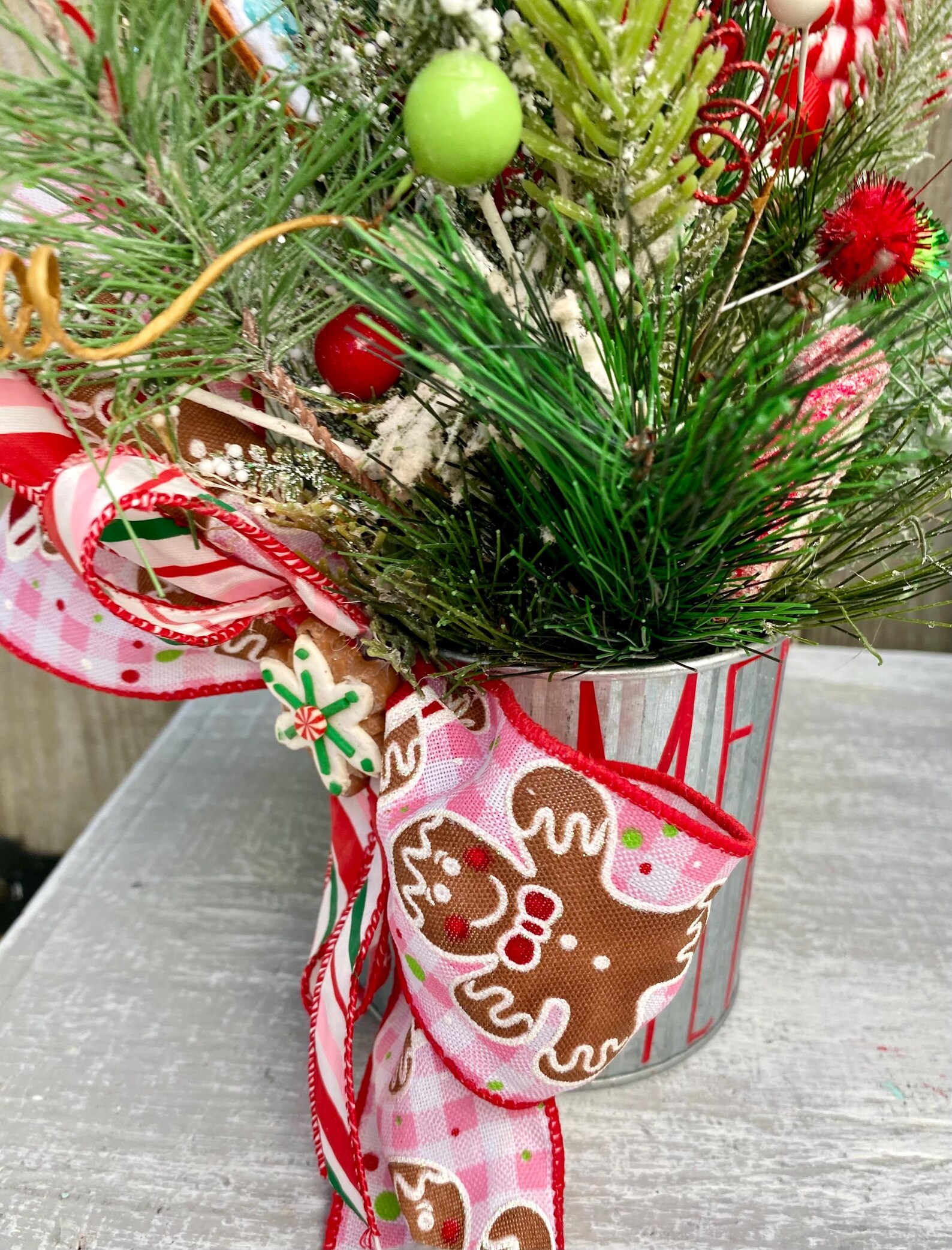 Christmas Gingerbread Centerpiece Christmas Decor Holiday Decorations ...