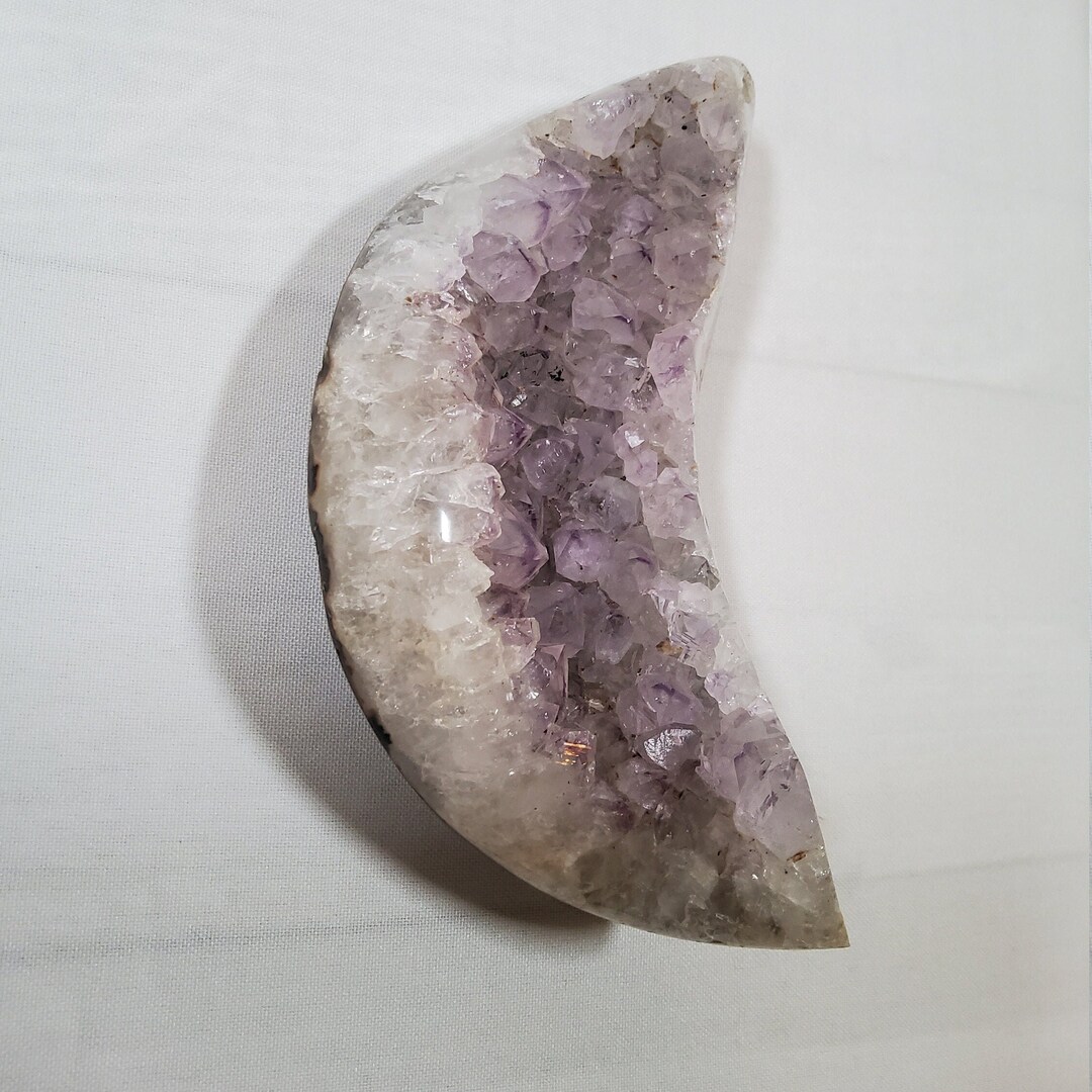 Amethyst Moon - 008 - Crystal Carvings, Amethyst, Moon Carvings, Gift ...
