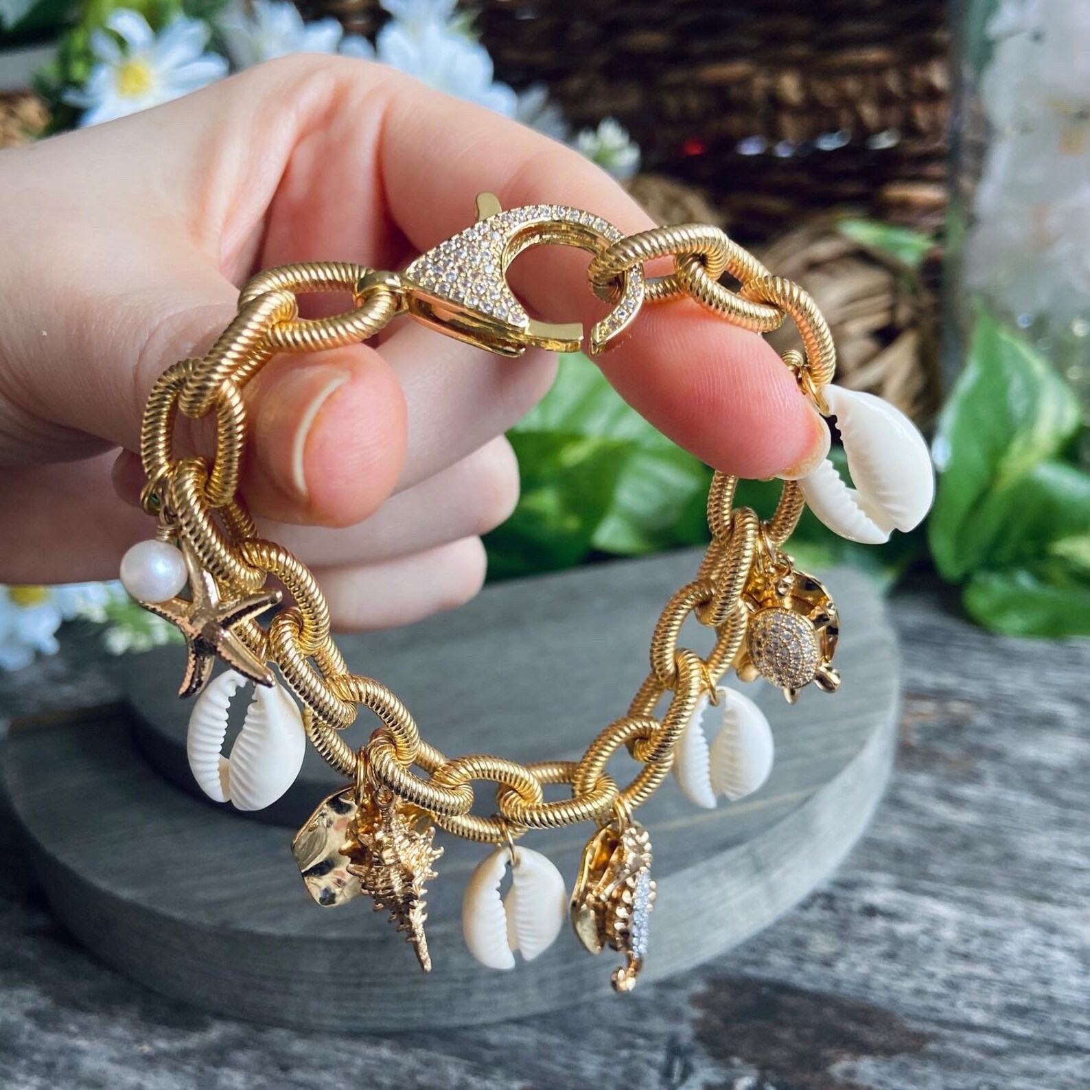 Beach Bracelet Set, Seashell Charm Bracelet, Gemstone Stretch Bracelet ...