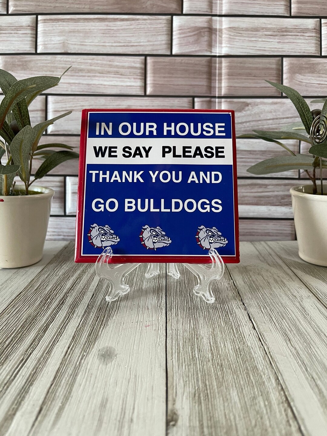 GONZAGA BULLDOGS Handcrafted 4.25 X 4.25 Ceramic Tile With the Stand ...