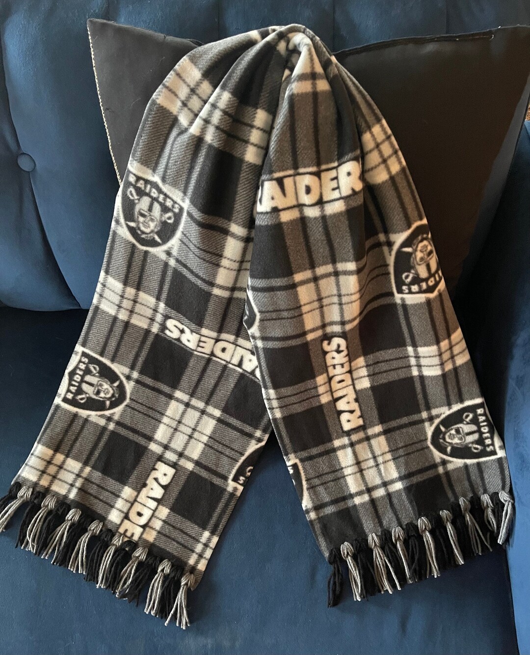 LAS VEGAS RAIDERS Handcrafted Fleece Scarf, Davante Adams, Oakland ...