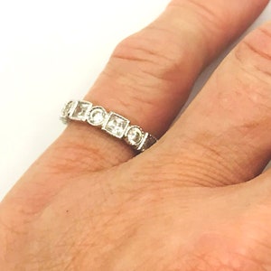 Beautiful, Detailed 925 CZ Ring With 16 Sparkling Cut Faux Diamond ...