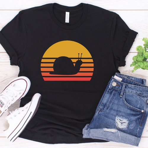Snail Vintage T-shirt Snails Silhouette Shirt Snail - Etsy