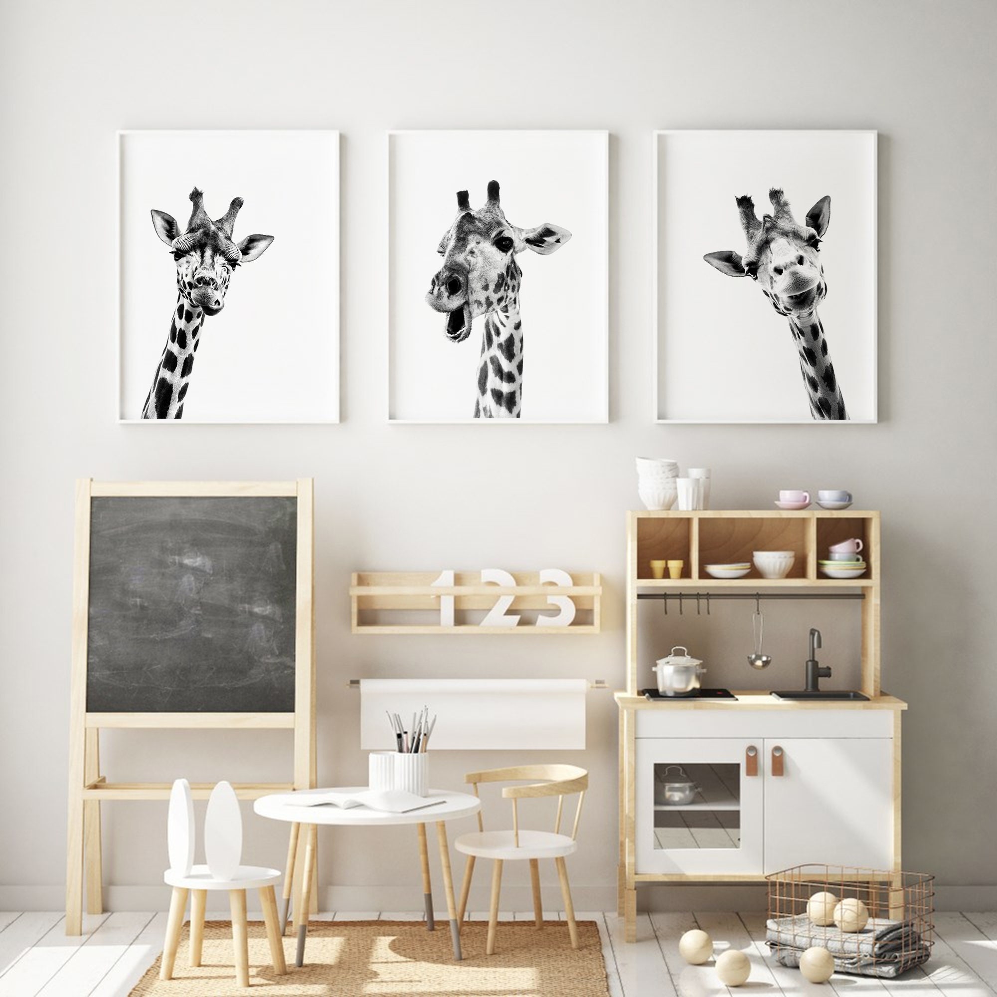 Nursery Giraffe Print Funny Giraffe Poster Set Black and | Etsy