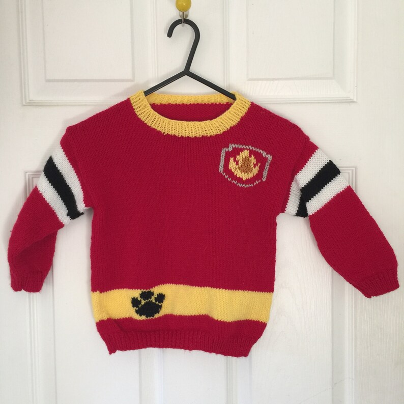 Pet Patrol Paw Print Knitting Pattern - Etsy UK