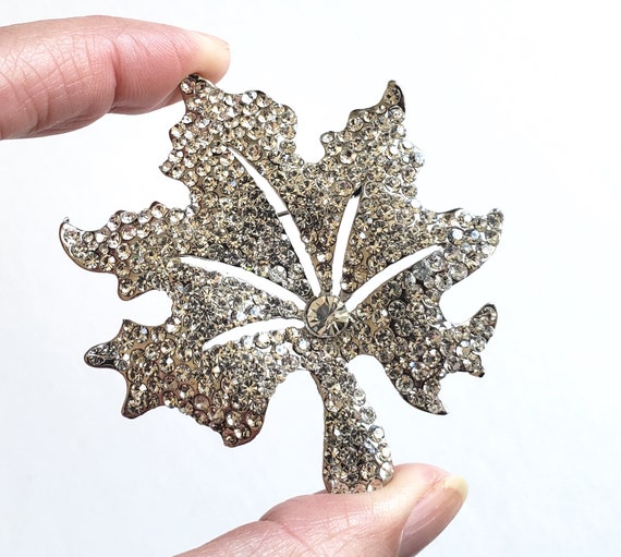 Big Pavé Set Clear Rhinestone Maple Leaf Brooch Pin - Gem