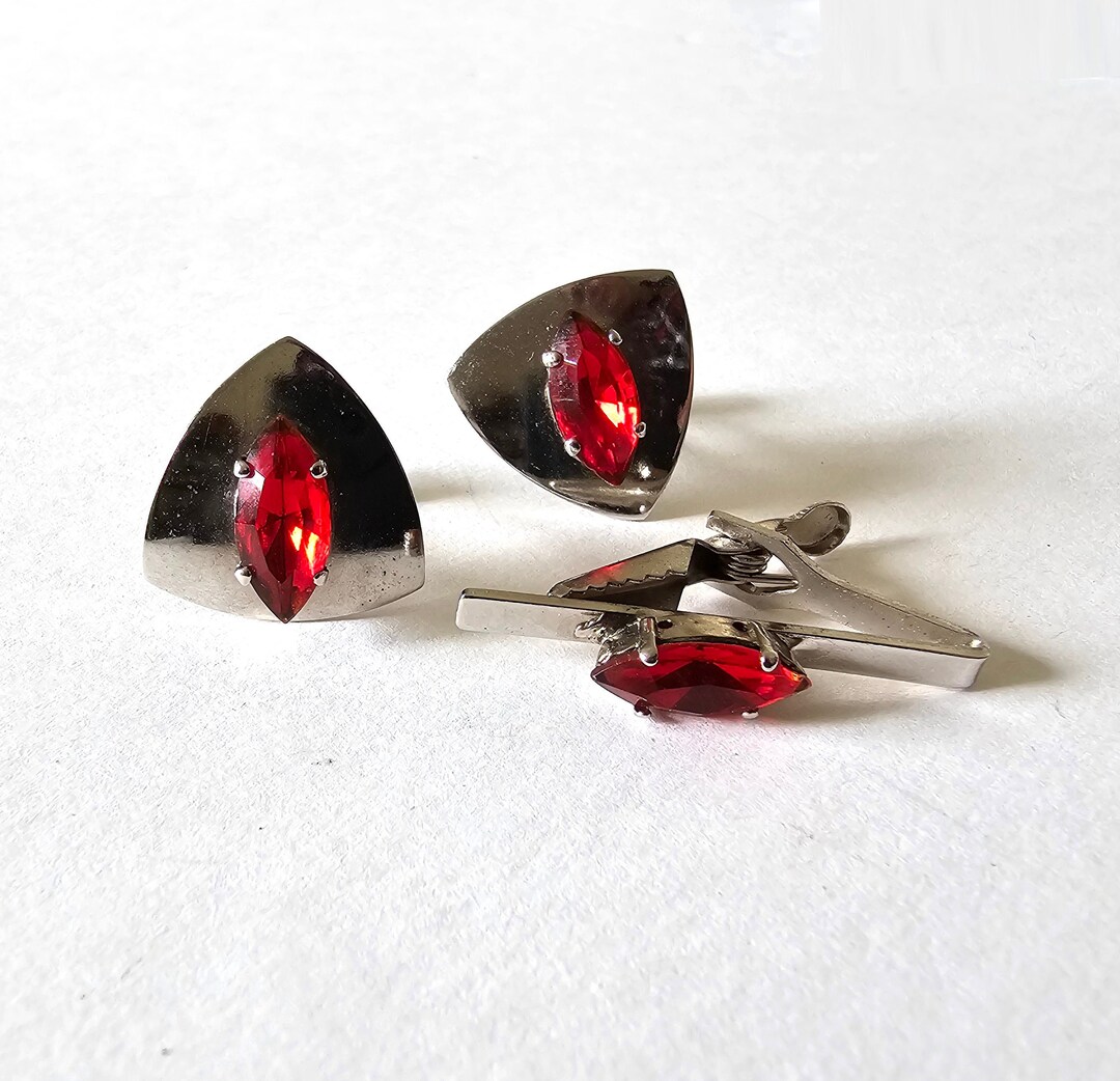 Ruby Red and Silver Atomic Cufflinks and Tie Clip - Etsy