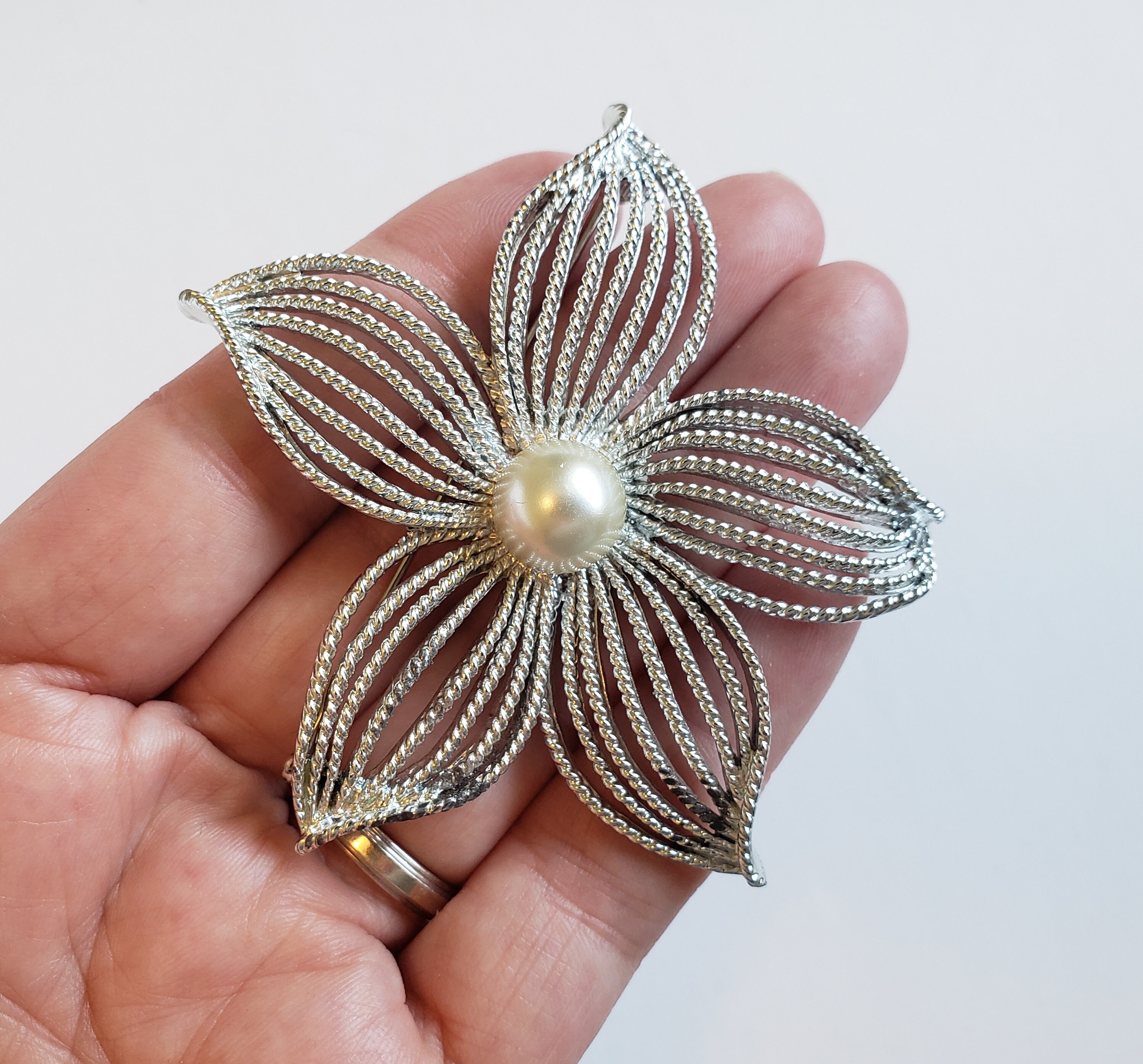 Sarah Coventry Silver and Pearl Floral Brooch and Clip On | Etsy