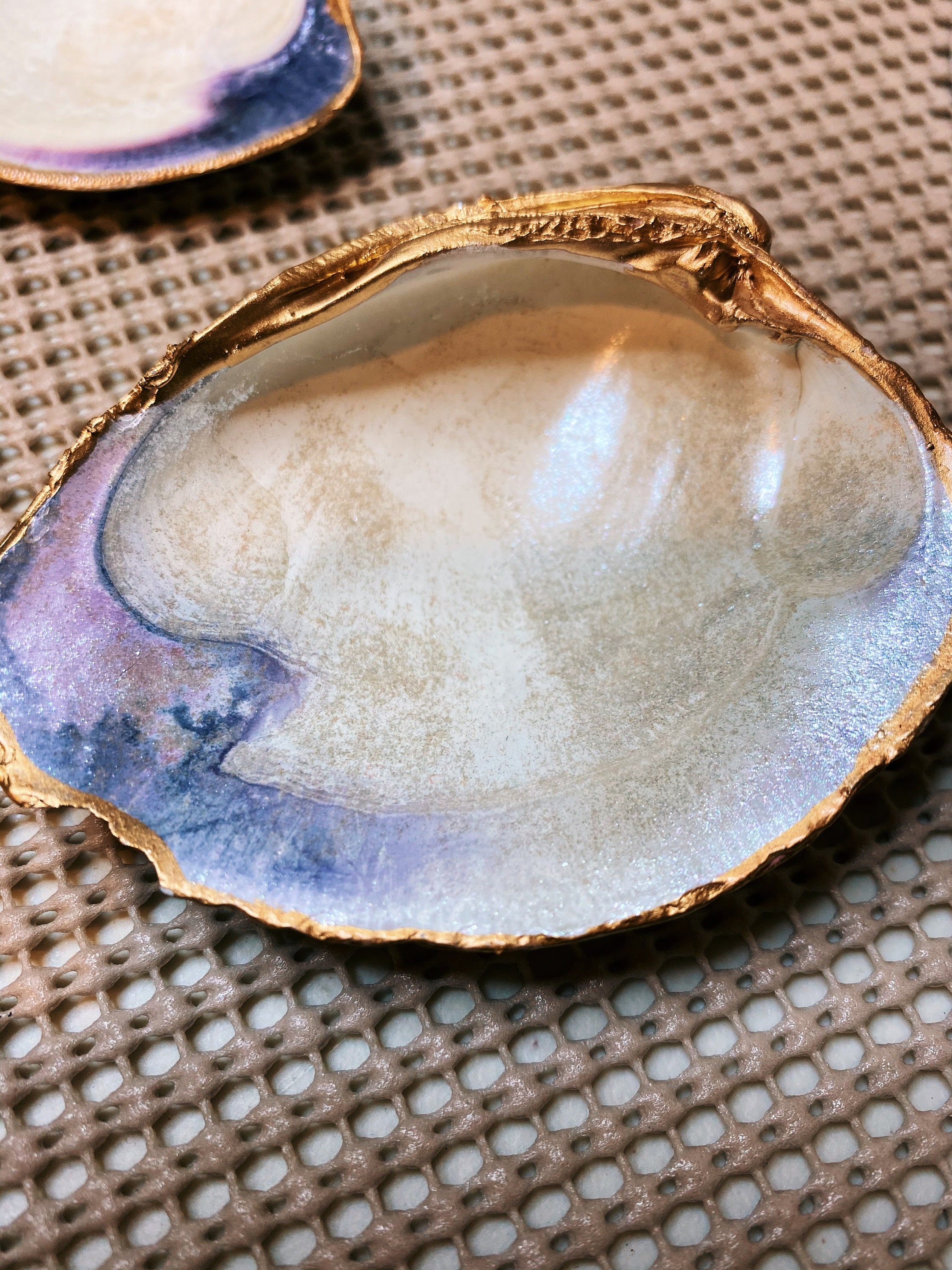 Gold Painted Quahog Shell - Etsy