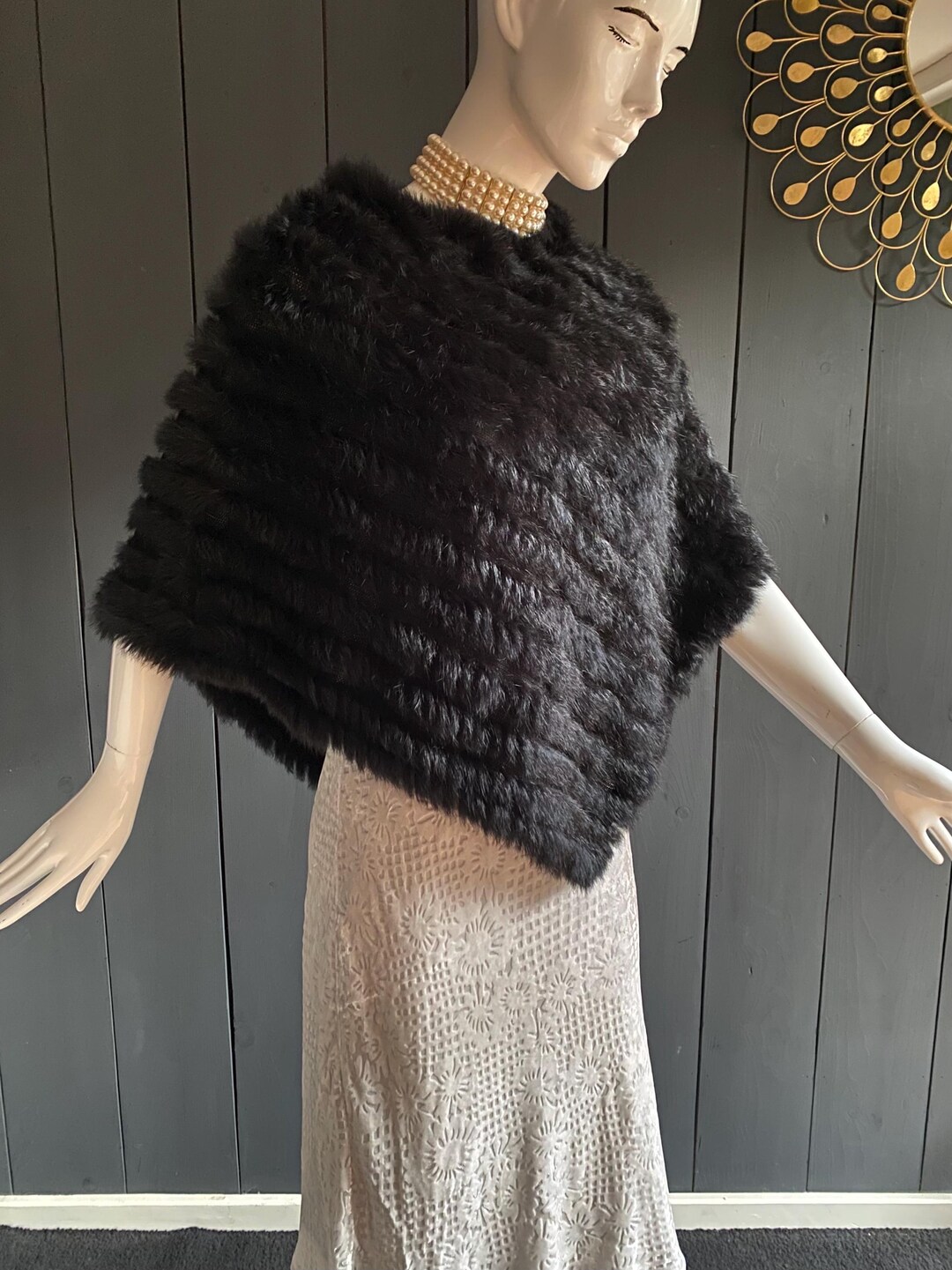 Vintage Late 60s–70s Ribbed Knit Fur-effect Stole / Poncho in Black ...