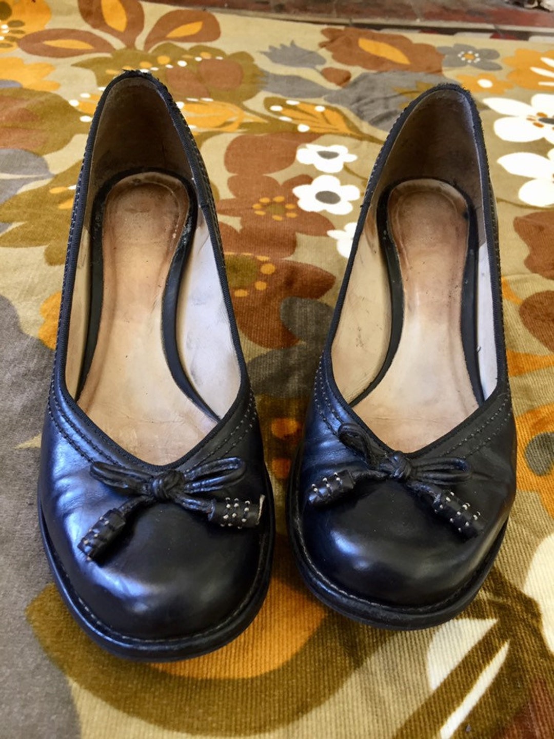 Vintage Style Pumps in Black Leather With Small Heels, Size 38.5 - Etsy