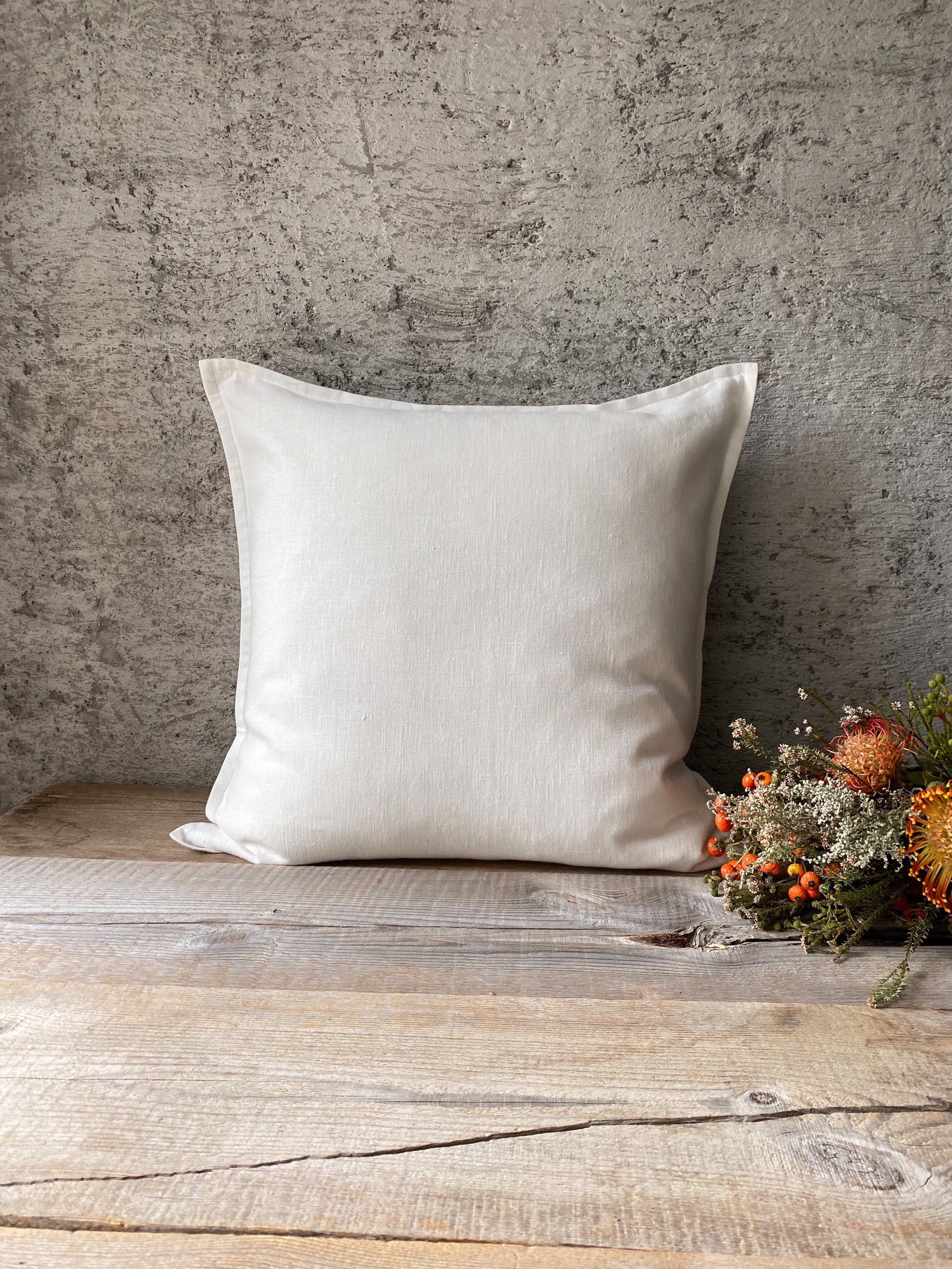 Set of 2, 4 and 6 Flanged Washed Linen Pillow Cases in off White/linen ...