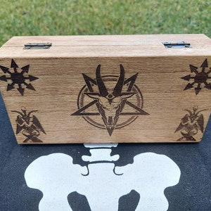 Handmade Engraved Eco-friendly Wooden Jewellery Box Pentagram Baphomet ...