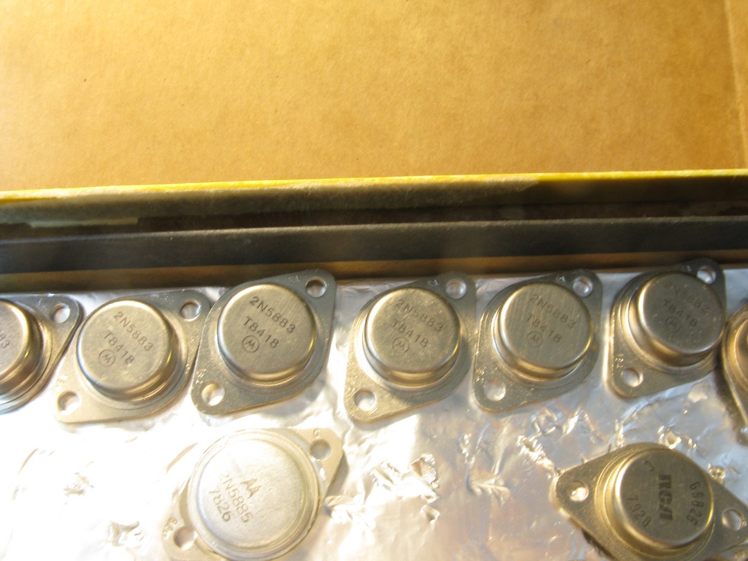 Qty 5 Lot of 5 2N5883 Pnp Audio Power Transistors Silicon NTE180 Type ...