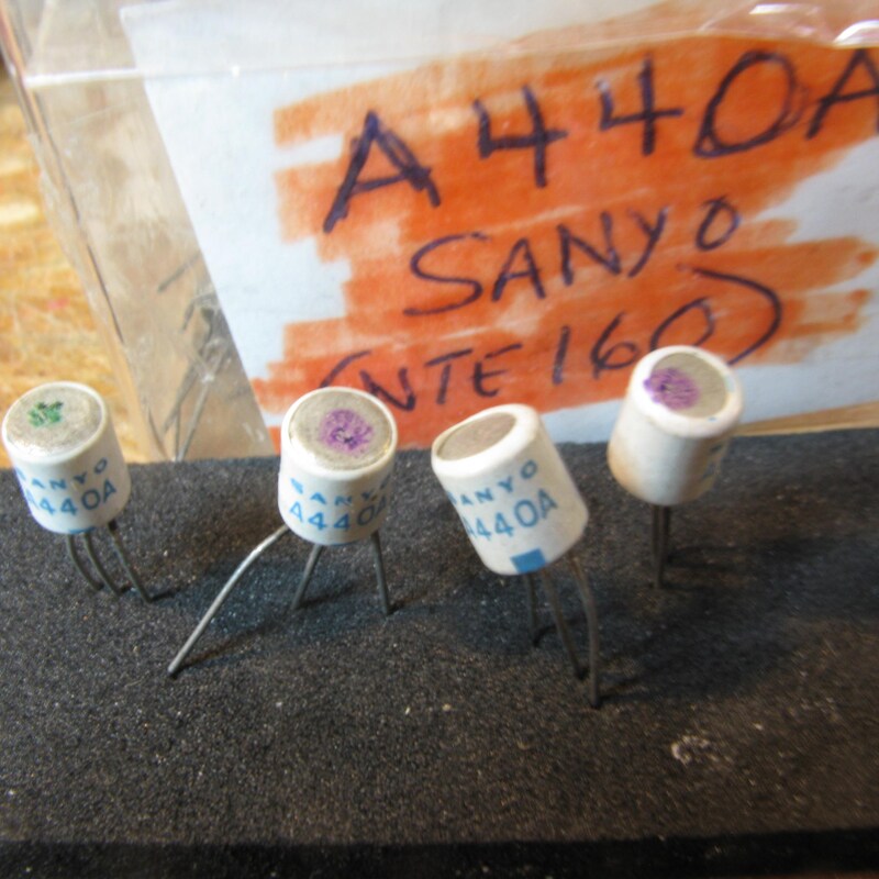 Vintage Transistor - Etsy