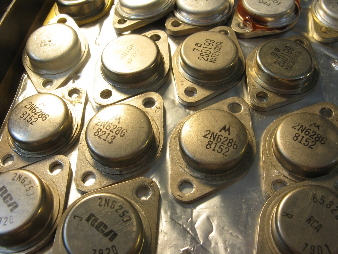 Qty 4 PNP 2N6286 Transistors Nte Type 252 Darlington Low Freq Sw or ...