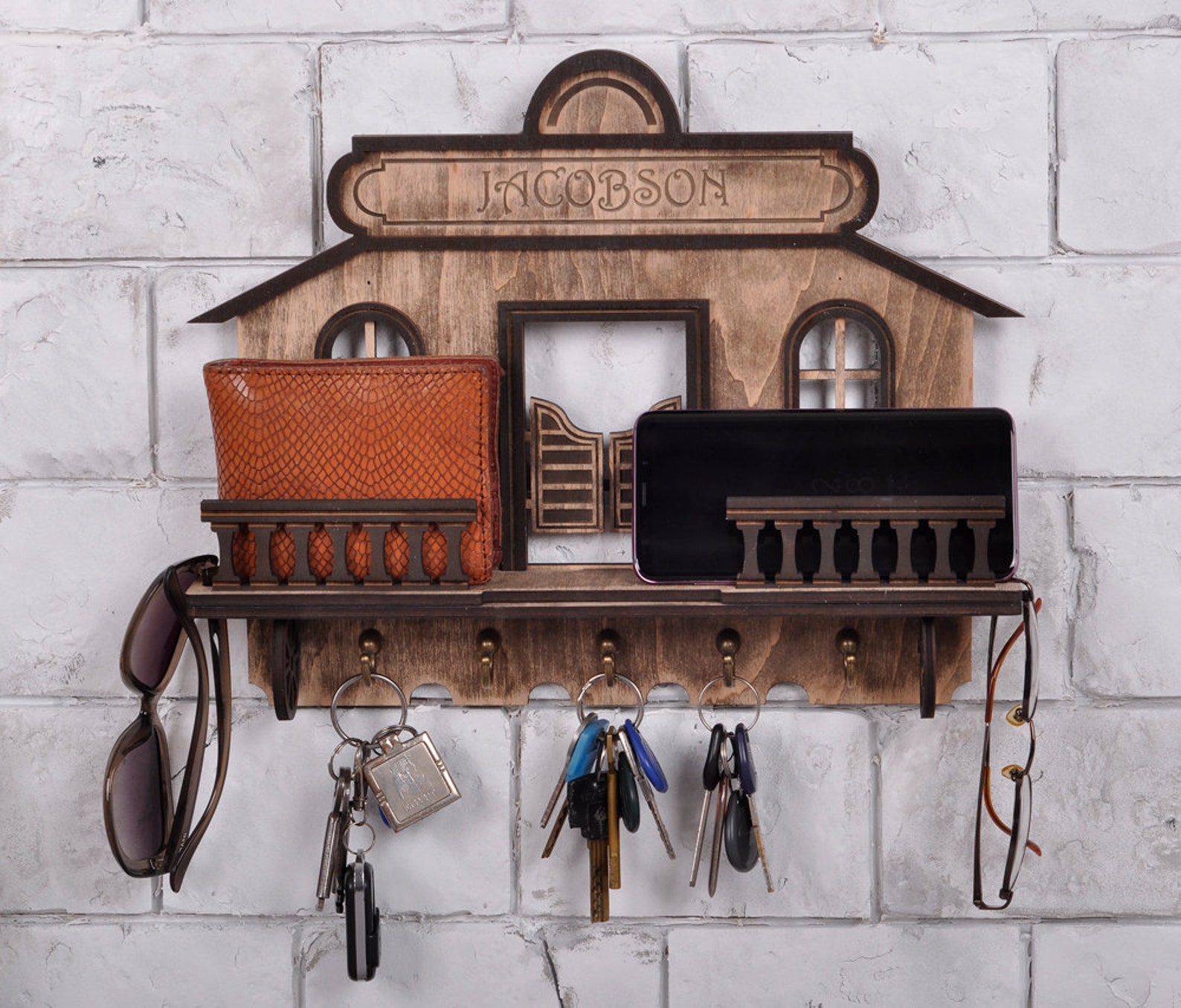 Personalized Key Holder. Custom Wood Key Holder for Wall. - Etsy