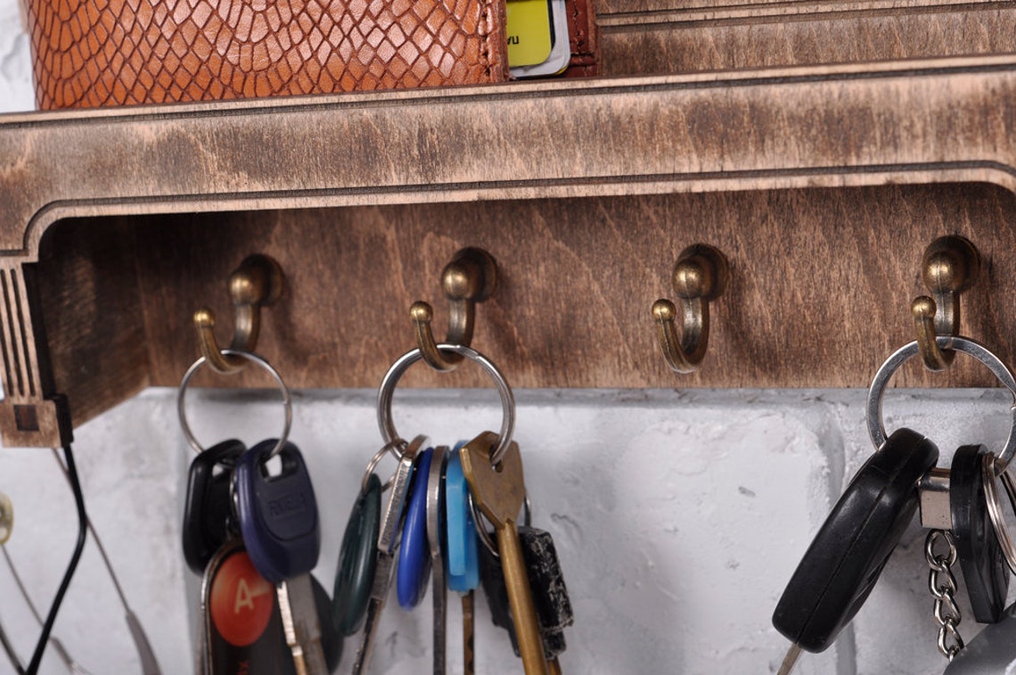 Custom Wood Key Holder for Wall. Personalized Key Holder. Key | Etsy