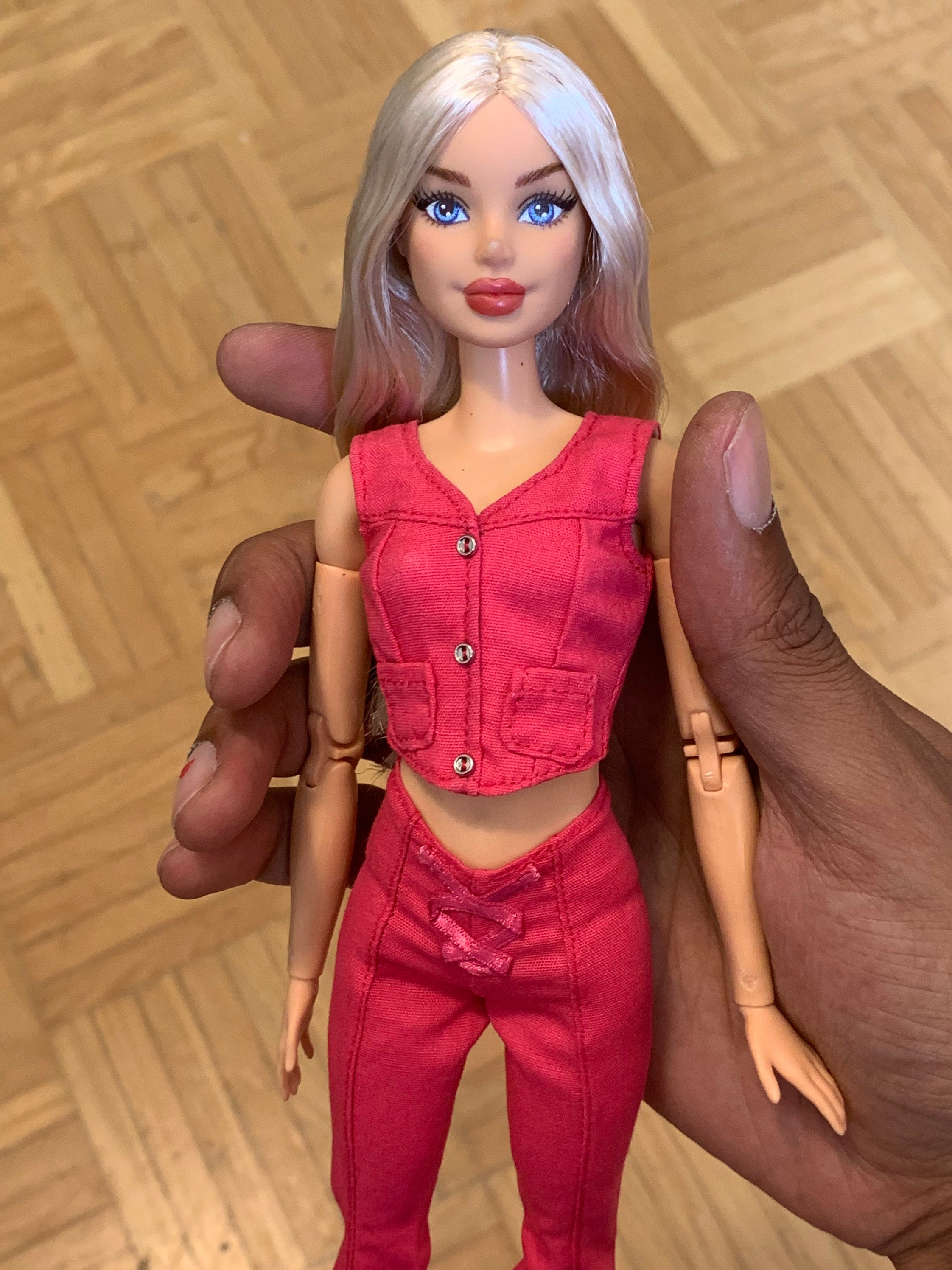 New Exclusive Collector BARBIE 2023 Movie Canada Ubicaciondepersonas 