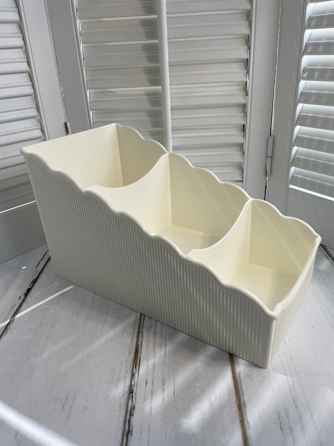 Vintage Tupperware Three Tier Packet Holder/ Spice Rack/ Scalloped Edge ...
