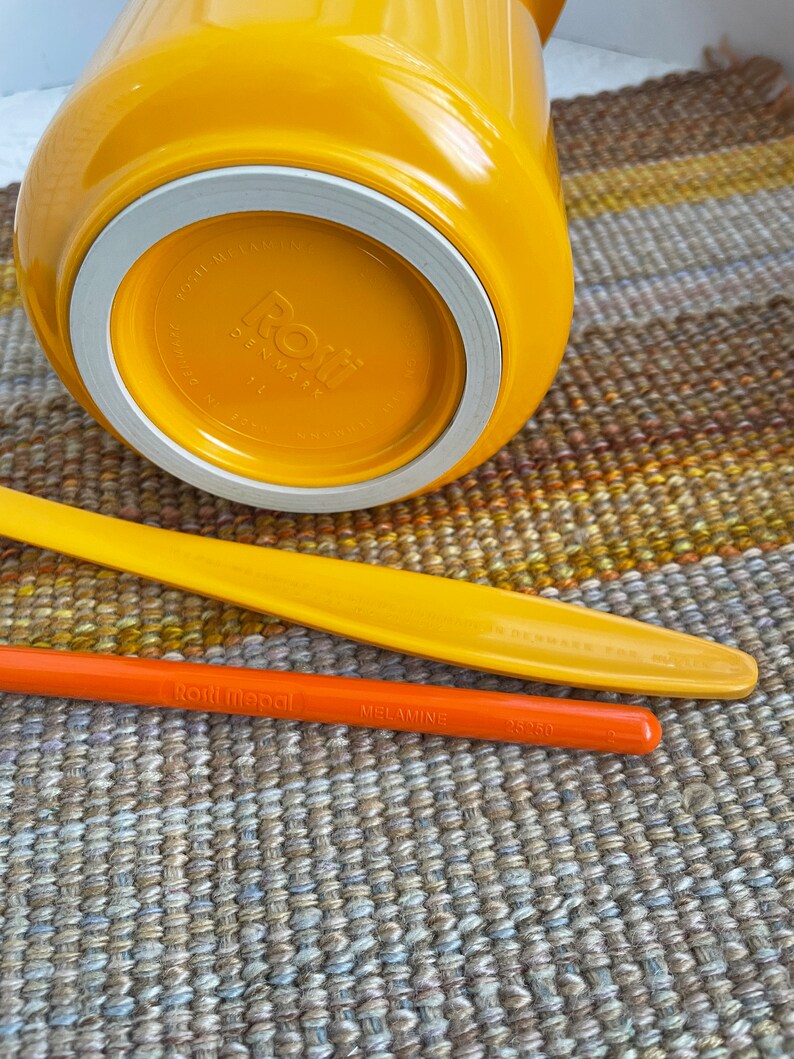 Rosti of Denmark Vintage Melamine 1 Liter Pitcher/ With Rosti - Etsy