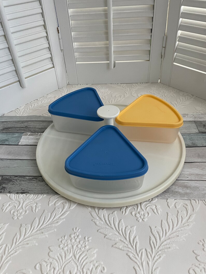 Vintage Tupperware Lazy Susan/ Spinning Pie Holder/ With Three ...