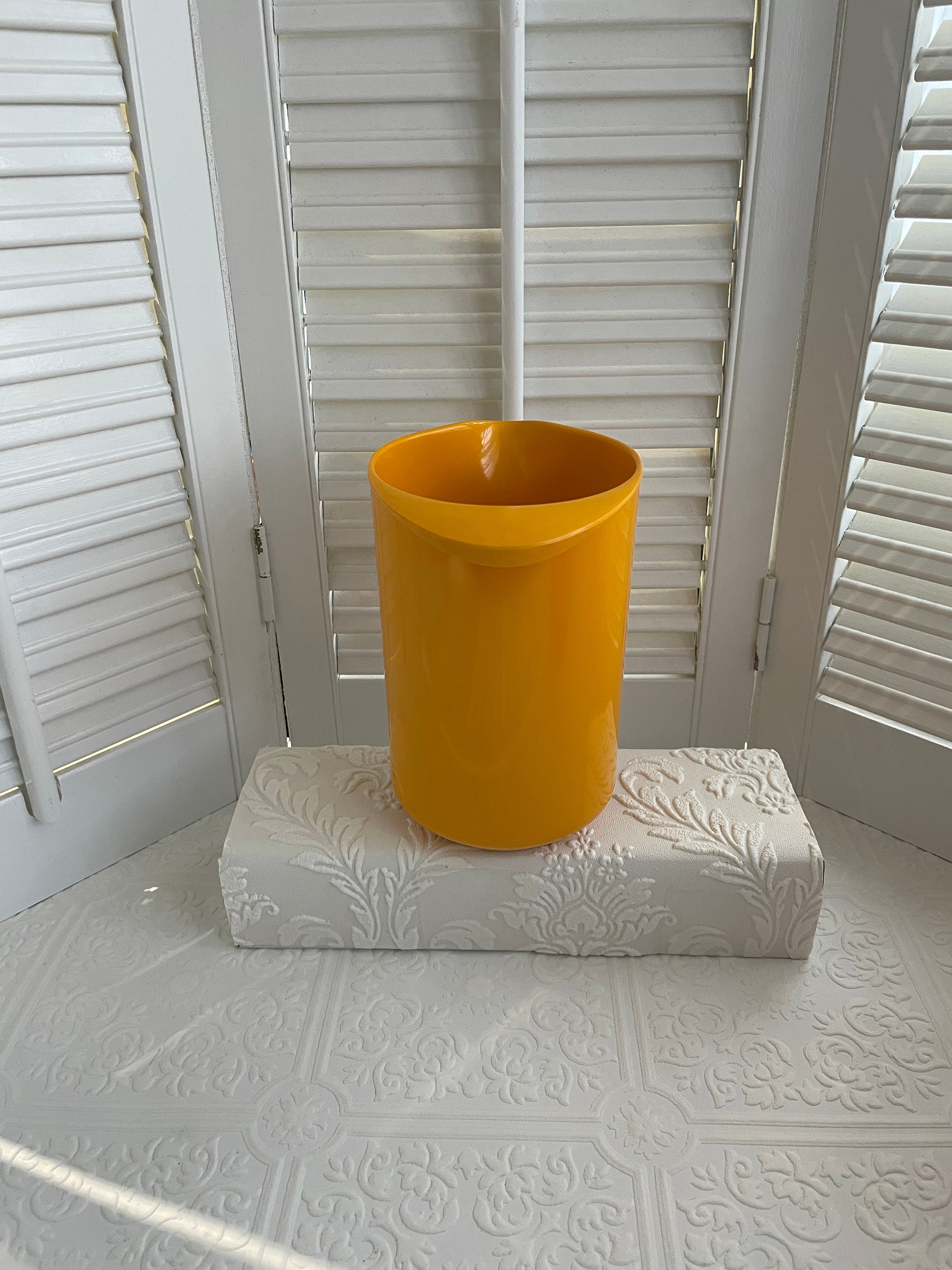 Rosti of Denmark Vintage Melamine 1 Liter Pitcher/ Utensil - Etsy