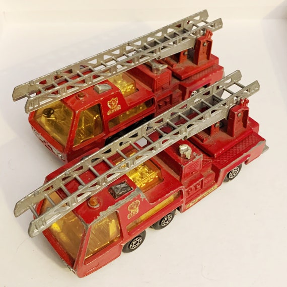 2x Matchbox Superkings no K-9 Fire Tender | Etsy