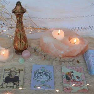 The Guided Hand Tarot - Etsy