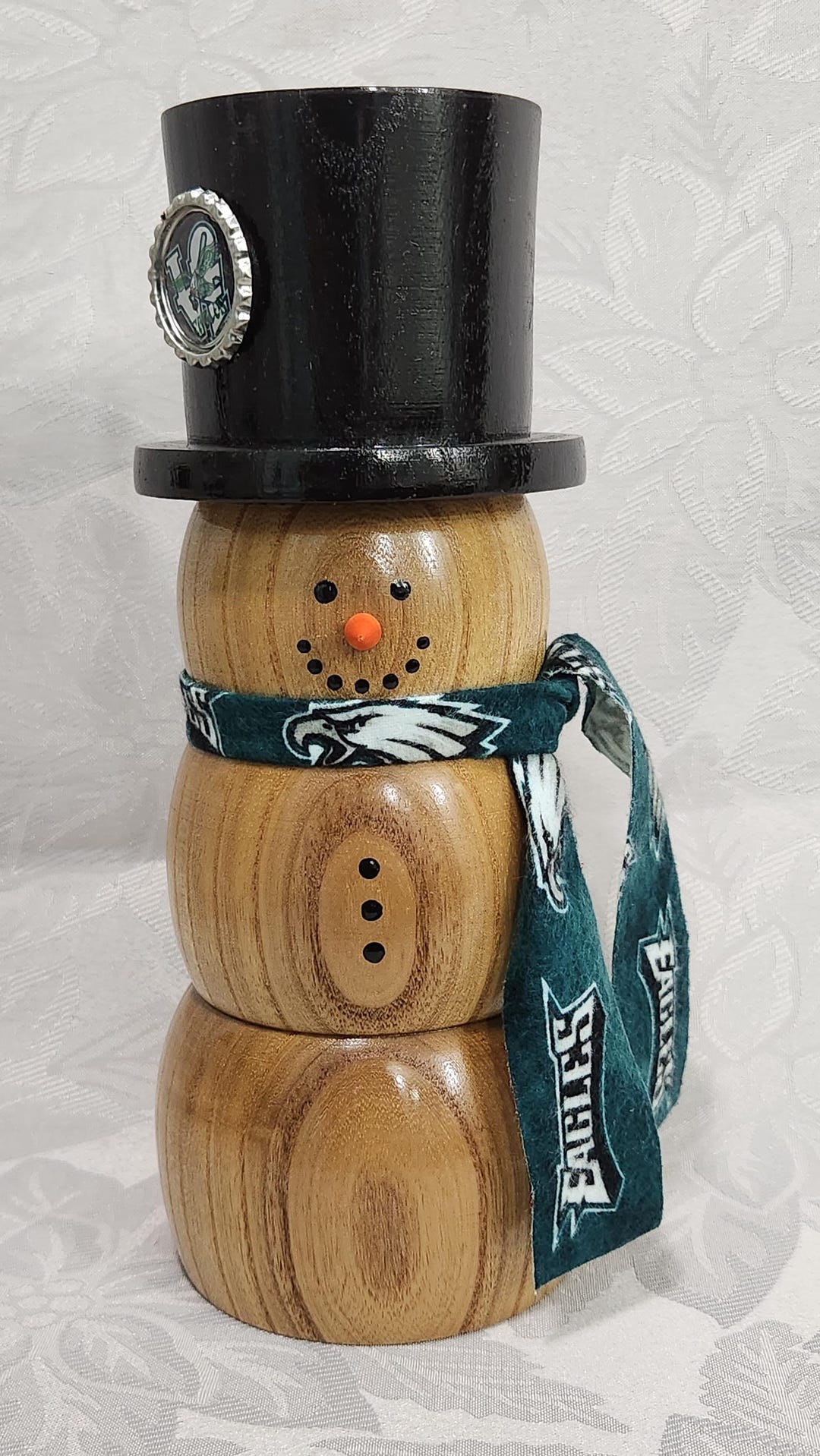 Hand-turned Catalpa Wood Philadelphia Eagles Snowman Figure Decoration ...
