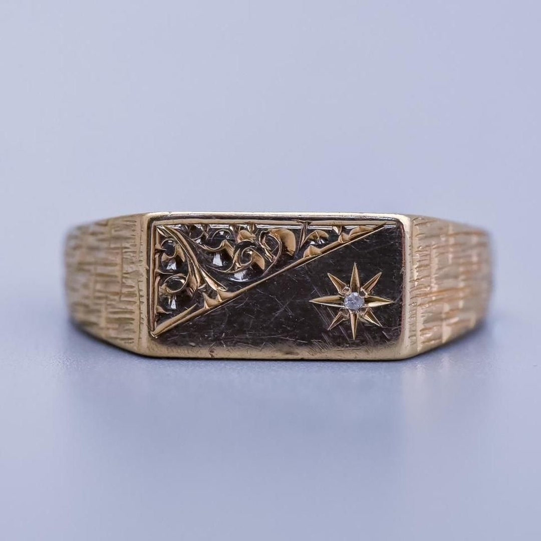 Solid 9K Gold Rectangular Signet Ring With Half Swirl Patterned Face - Etsy