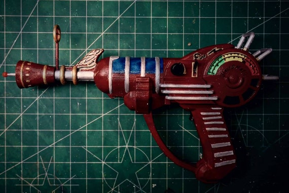 Ray Gun - Etsy