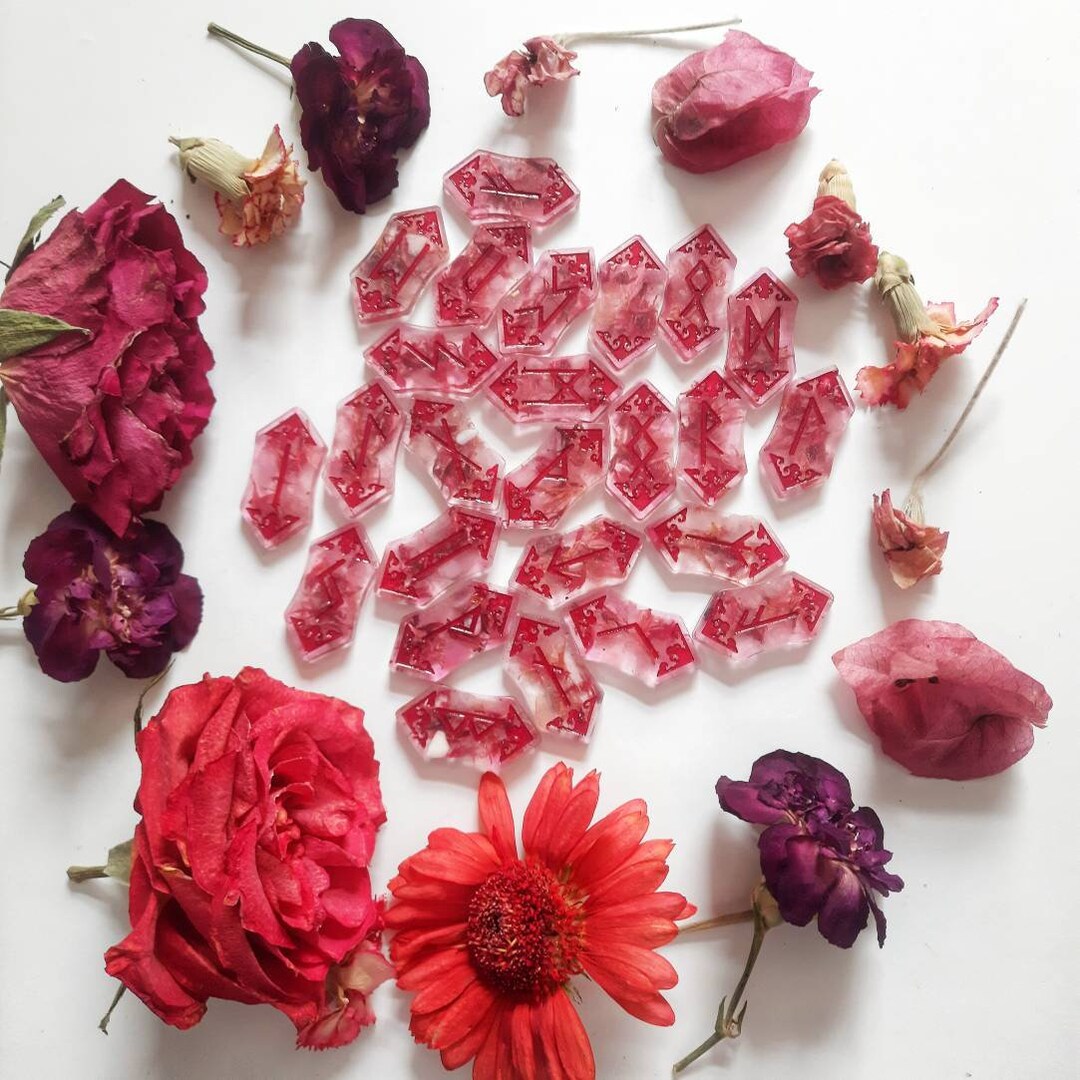 Aphrodite Deities Elder Futhark Runes Rose Quartz Pink - Etsy Hong Kong