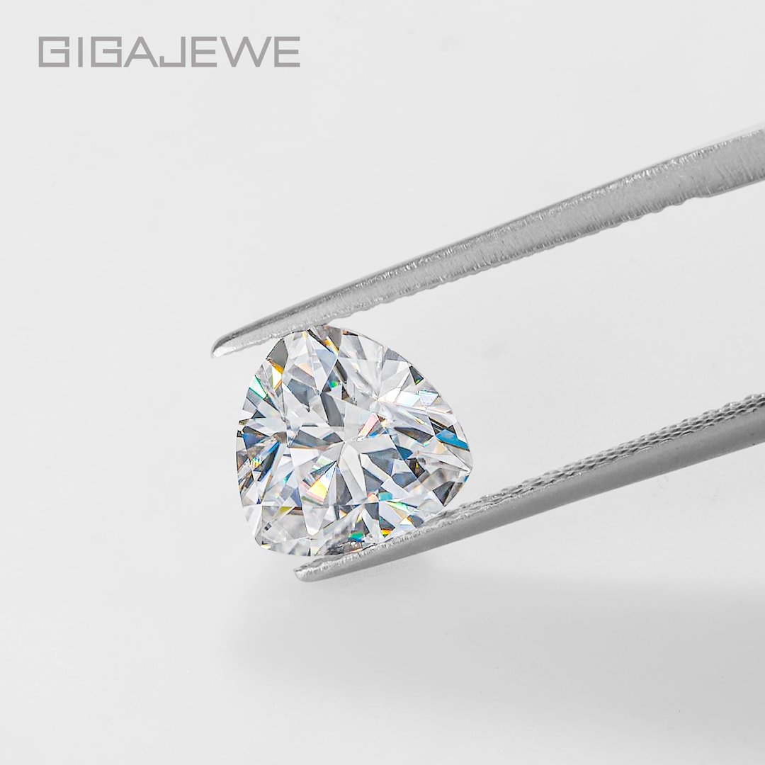 GIGAJEWE Trillion Cut Moissanite Stone, Loose D Color Synthetic Diamond ...