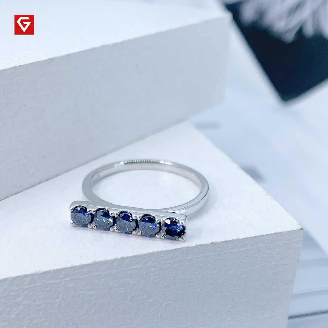 0.5ct White Gold 9K/14K/18K Ring 3mm Round Cut Blue Color Moissanite ...