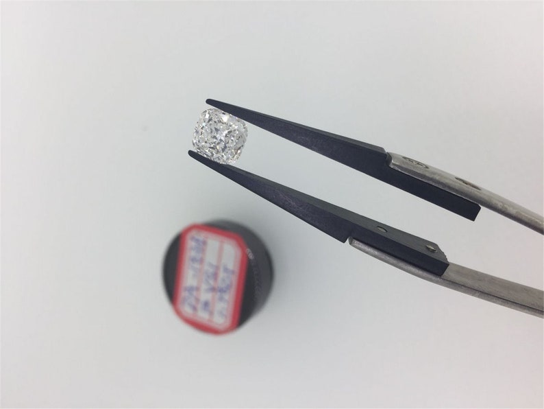 Lab Grown Diamond of Polished Diamond With White Color Round | Etsy