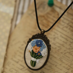 3 Packs Embroidery Necklace Kit Embroidery Pendant Kit With Hoop ...