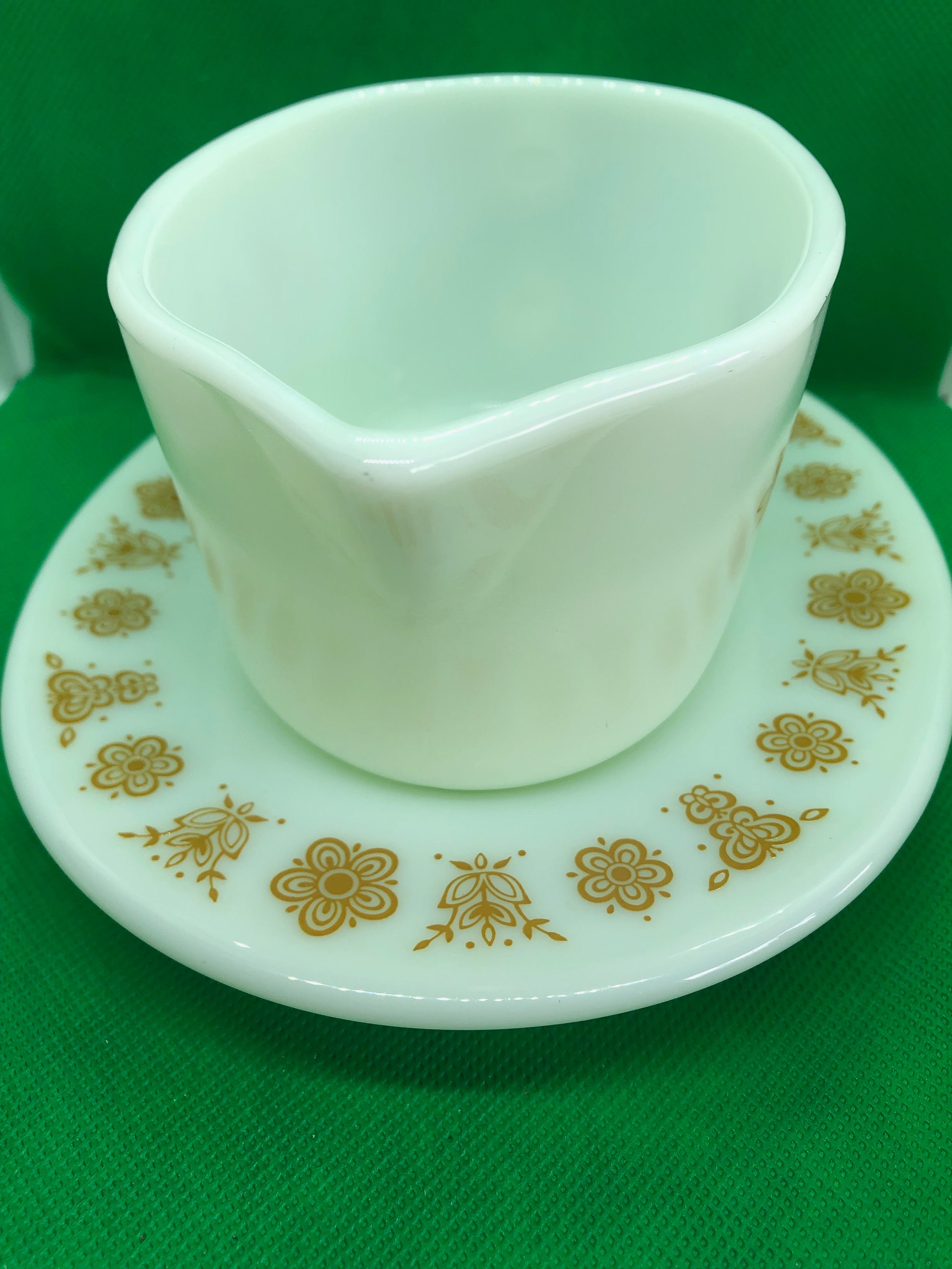 Pyrex Butterfly Gold Gravy Boat and Dish - Etsy