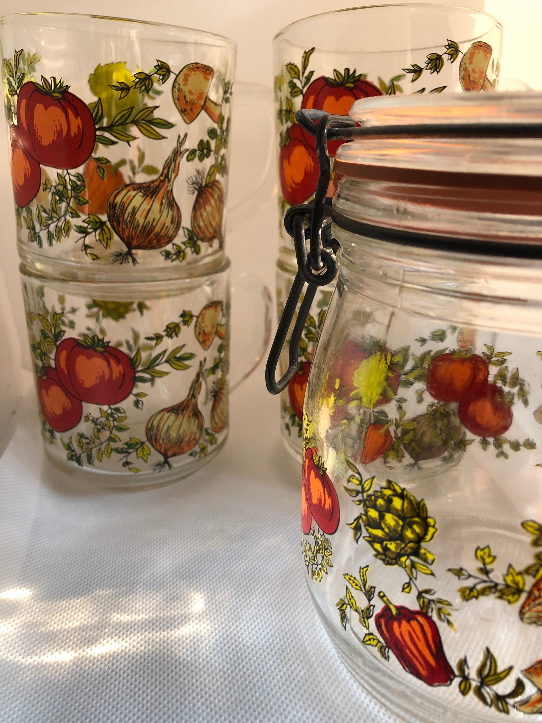 Arc France Glass Jar With Wire Bail and Glass Lid, Spice of Life Design ...