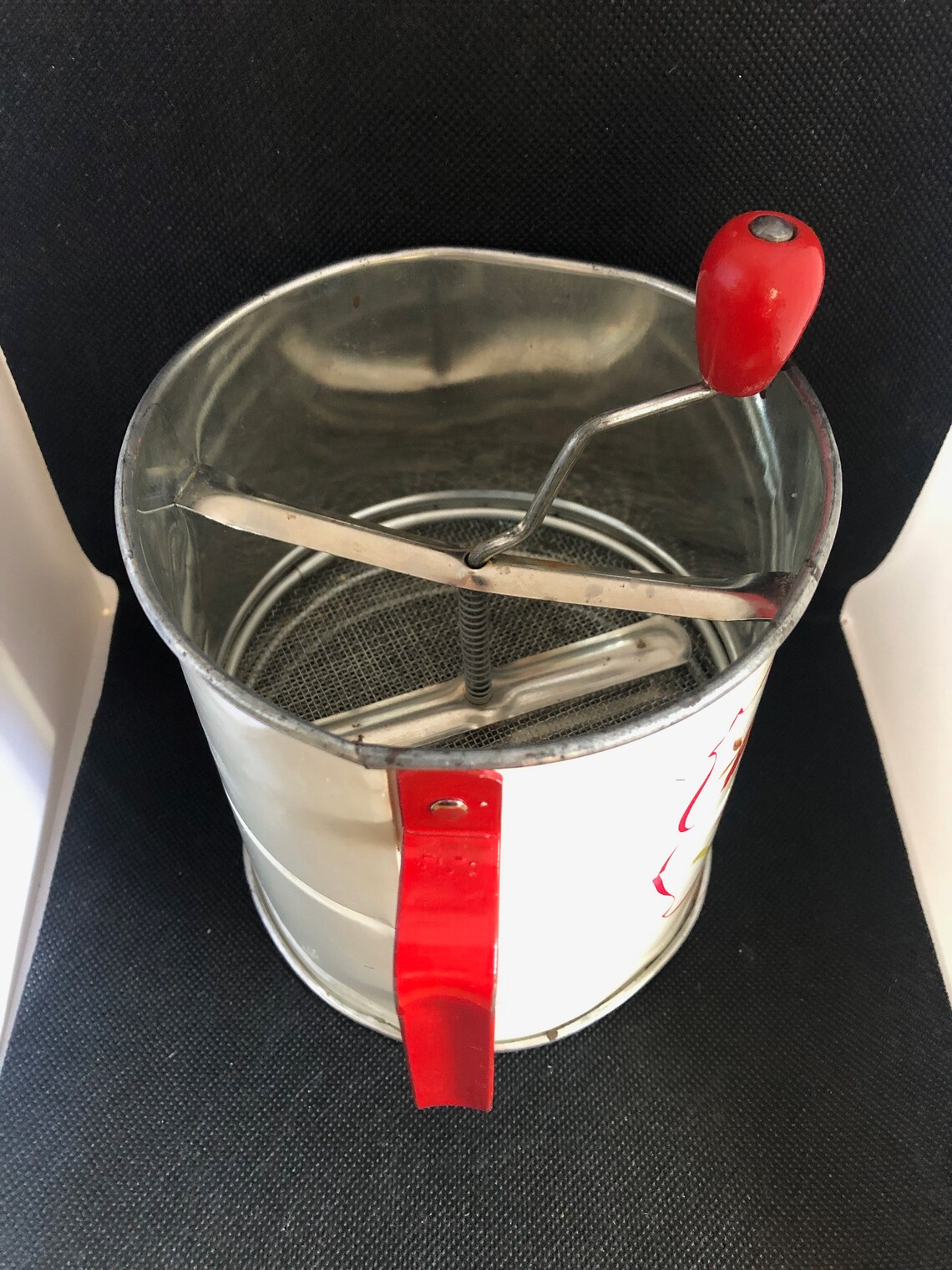 Vintage Androck Triple Sifter With Flowers on Side and a Red - Etsy