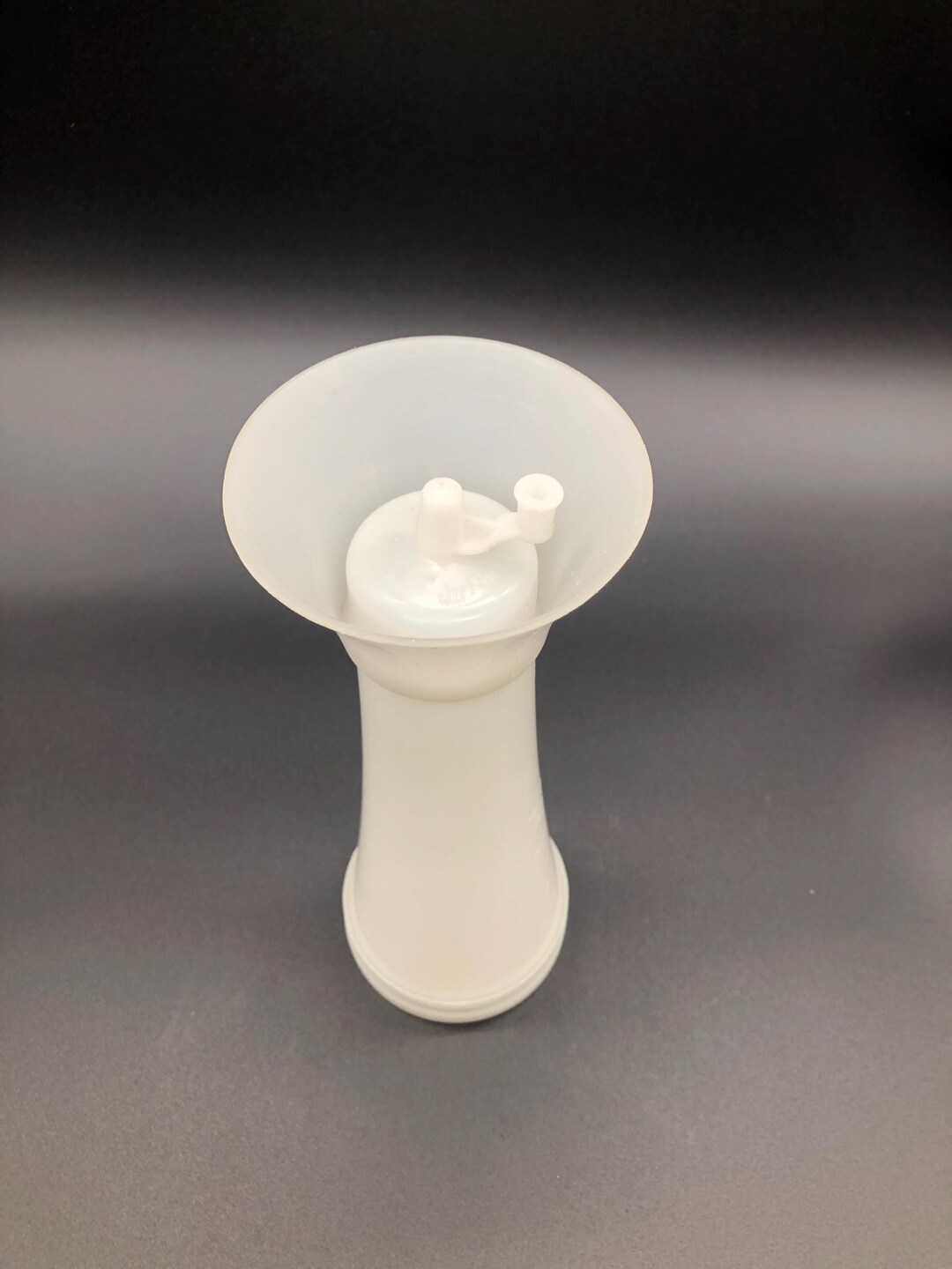 Vintage Tupperware Jifi-sift Hourglass Sifter With Lid 4 Pc Complete ...